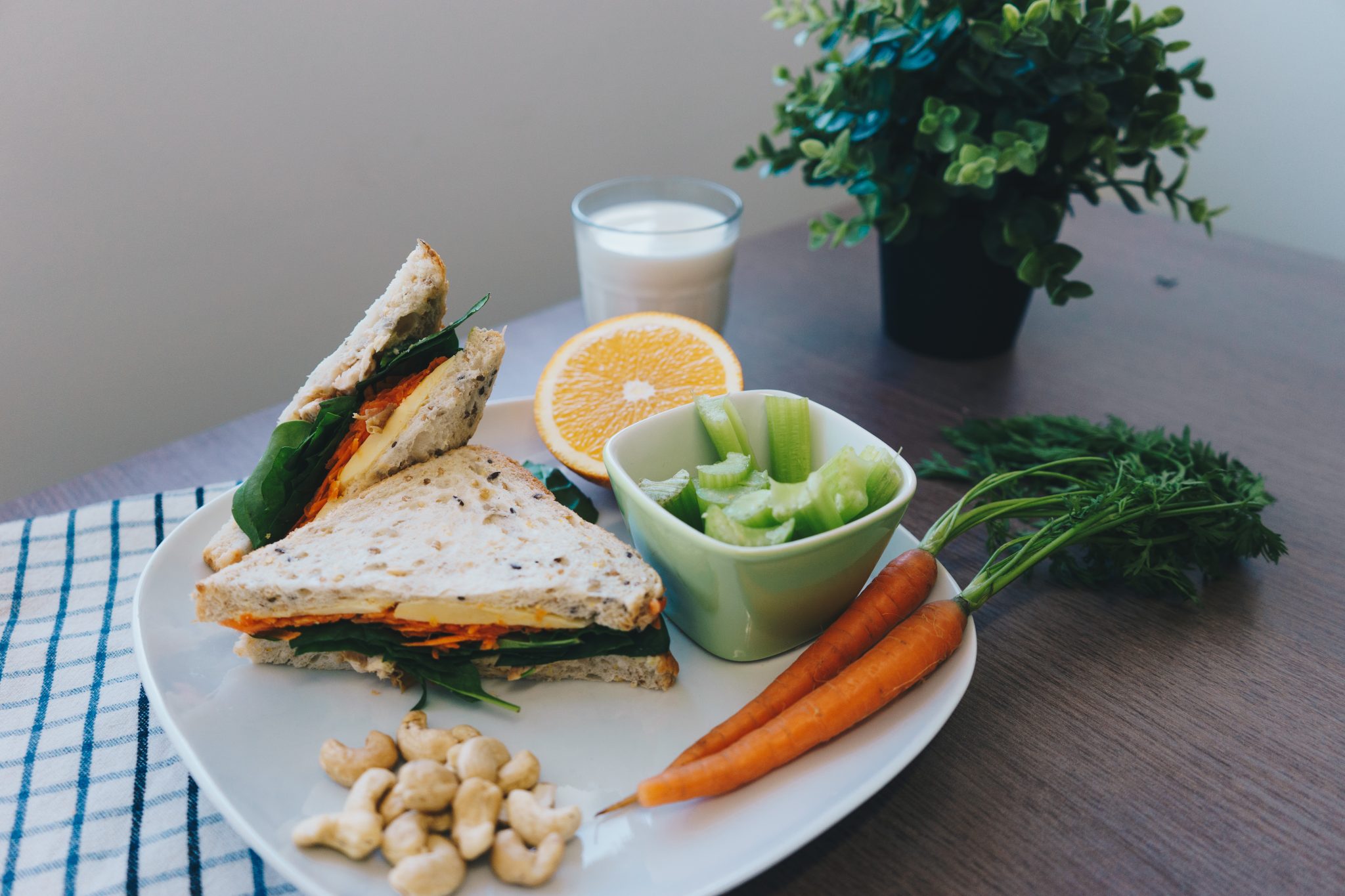 Should We Fast 2 Days a Week? | Dietitian Connection